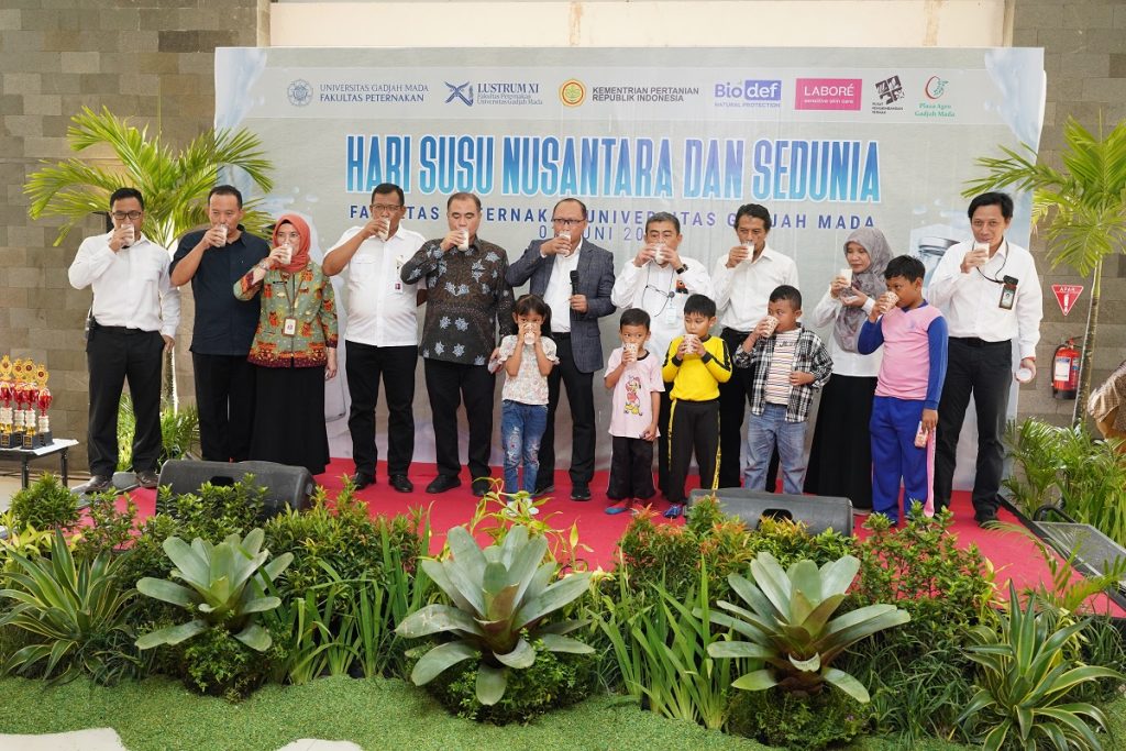 Peringati Hari Susu Nusantara, Ratusan Anak di Yogyakarta Ikuti Minum ...