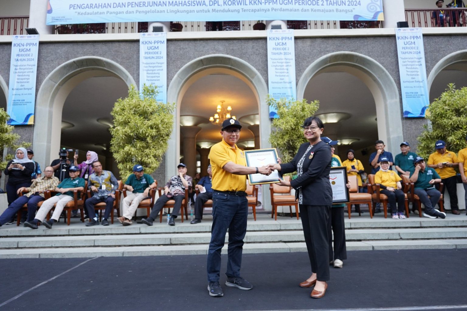 Faculty of Animal Science UGM Sets MURI Record for Largest Milk ...