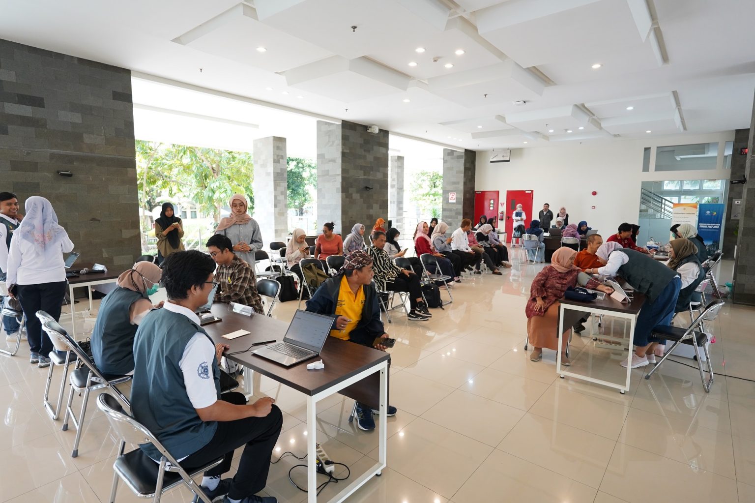 HPU Fapet UGM Dorong Gaya Hidup Sehat Lewat Pemeriksaan Posbindu ...